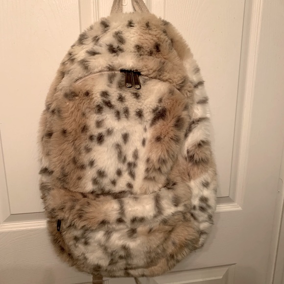 Pottery Barn Teen | Bags | Faux Fur Snow Leopard Backpack | Poshmark